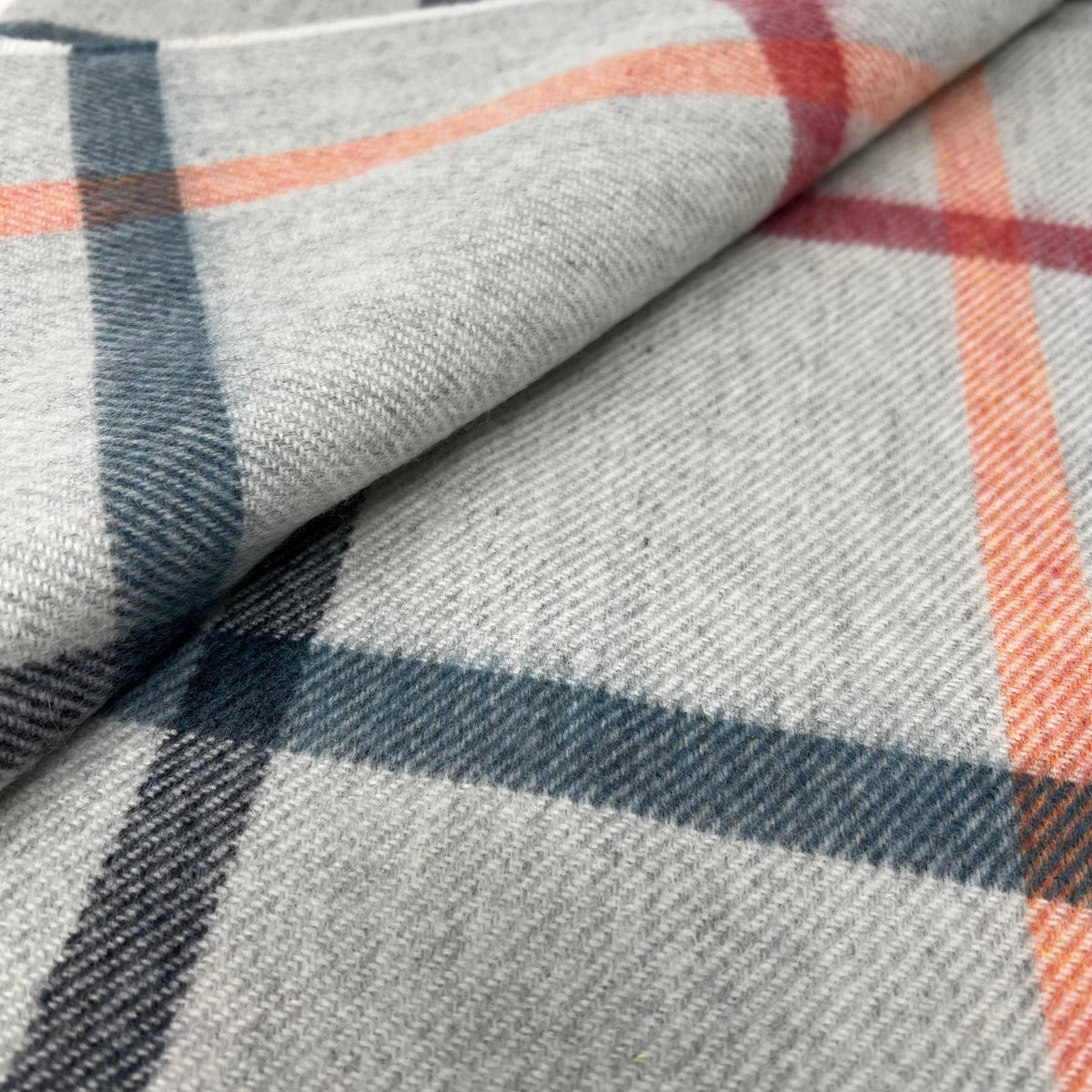 Knockando Woolmill - An Authentic Scottish Woollen Mill